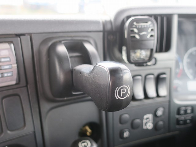 中古トラクタ 日野 スカニア /H19スカニアR470 トラクタ第五輪荷重11.4t アルミホイール実走行 中古トラック詳細|中古トラック掲載台数No.1！圧倒的なトラック掲載台数で欲しい一台 ...