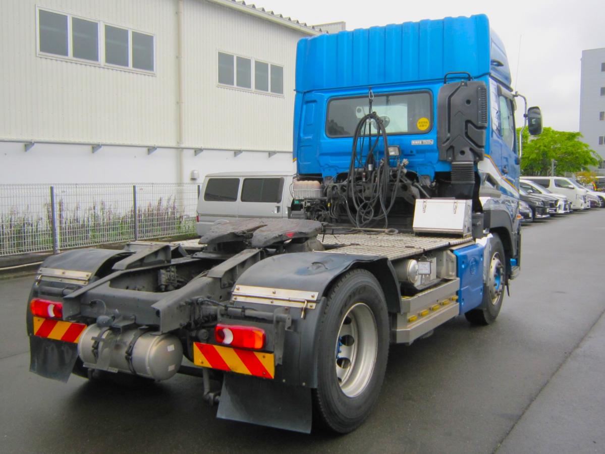 中古トラクタ UDトラックス クオン /UD PTO付トラクタヘッド 第5輪荷重11.5t メッキパーツ R2年式 中古トラック詳細|中古トラック・トレーラー・バスの情報なら【トラックバンク】