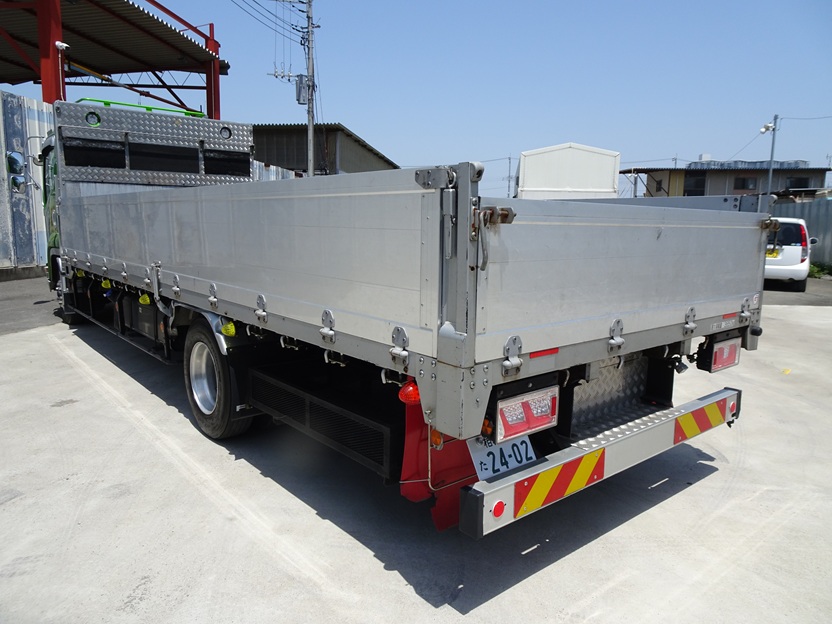 中古平アルミブロック いすゞ フォワード /4t L=6200 標準 ベット付 後輪エアサス 画像・動画一覧|中古トラック・トレーラー・バスの情報なら【トラックバンク】