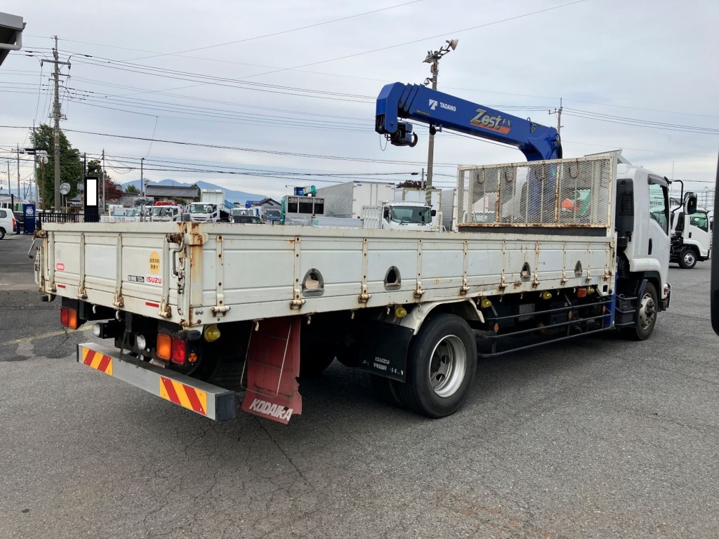 中古クレーン いすゞ フォワード /増t フルキャブ 5.5m 標準 木平 4段ラジコン 角脚 240PS MT6 画像・動画一覧|中古トラック掲載台数No.1！圧倒的なトラック掲載台数で ...